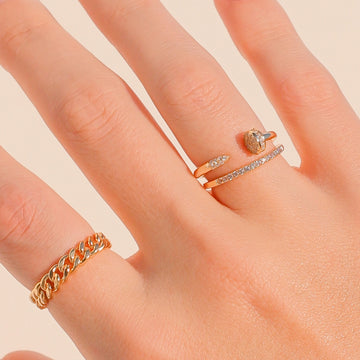 Large Curb Chain Ring – Heart Made of Gold